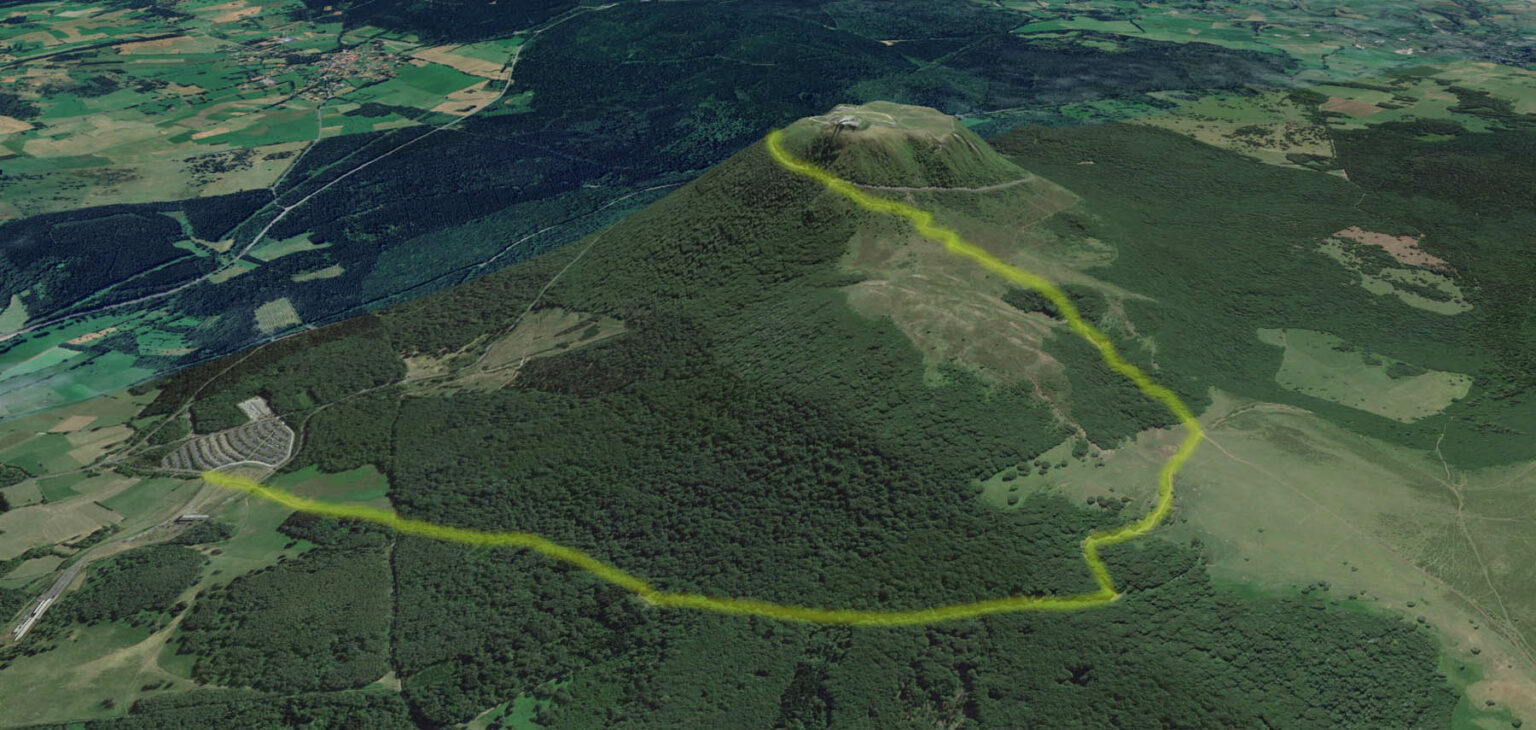 Comment monter au Puy de Dôme par le chemin des chèvres - Absolu Parapente